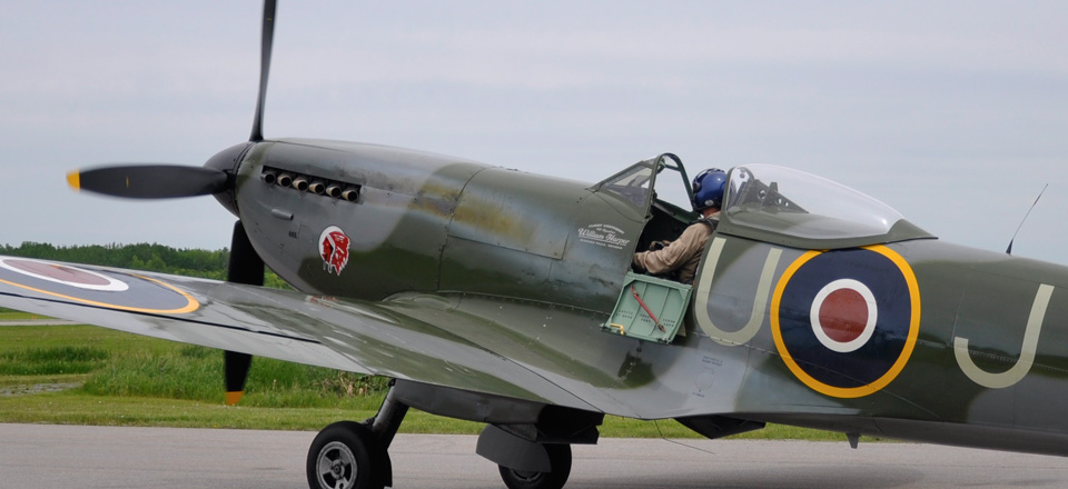 Spitfire pilots and aircraft database